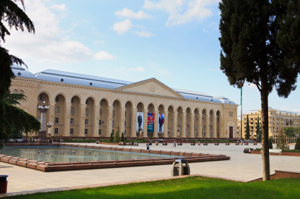 The colorful paints of the anchient city of Ganja