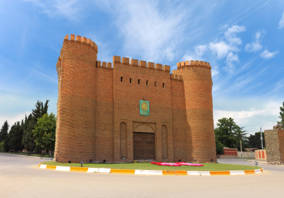 The colorful paints of the anchient city of Ganja