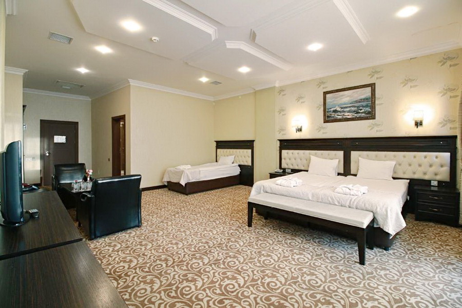 New Baku Hotel, Baku