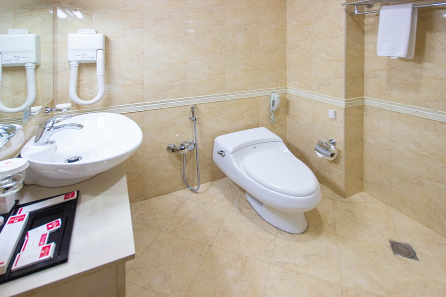 Ramada Plaza by Wyndham Gence Hotel, Ganja