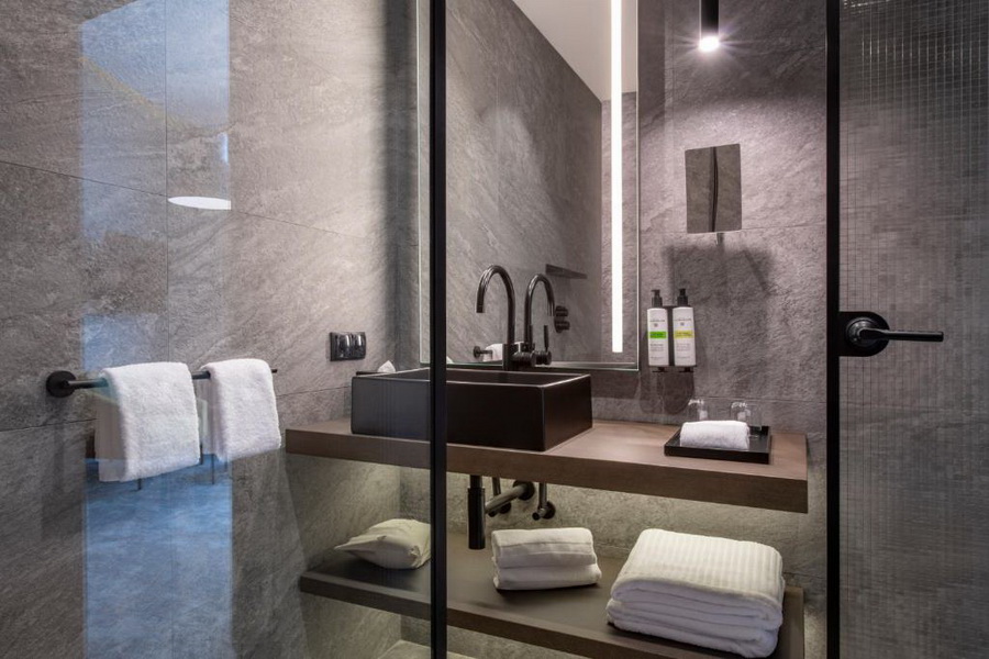 Pullman Tbilisi Axis Towers Hotel, Tbilisi