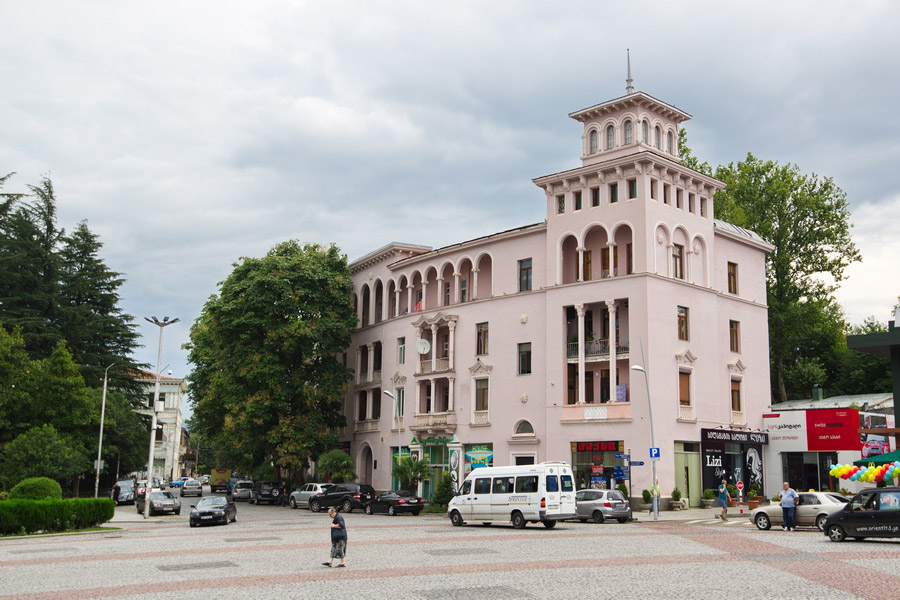 Kutaisi Travel Guide